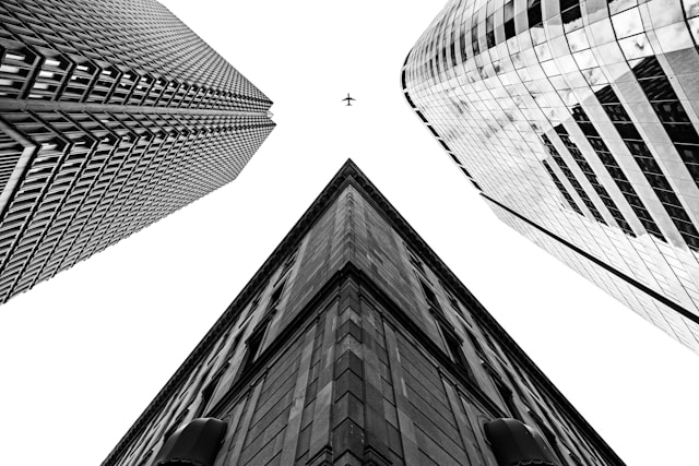 Quantitative vs Discretionary Investing: Key Differences - Quant Central